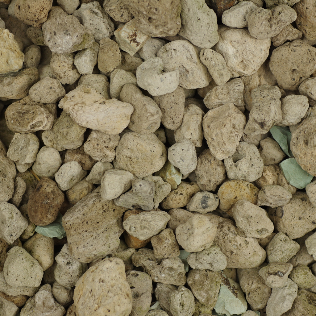 多肉植物を育てる土の条件とは？適した土の配合や培養土の選び方を解説 | PUKURI（プクリ）